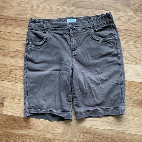 Dockers | Shorts | Dockers Dark Brown Khaki Bermuda Length Shorts Size ...